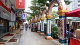 【バナナリーフカレー】マレーシアでおすすめ本格インドカレー「Maya Mess」